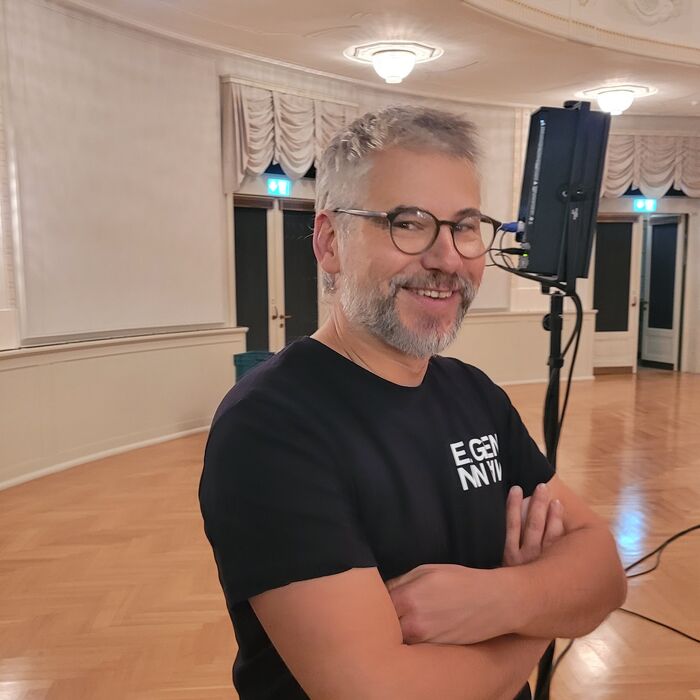 YOUNG CULTURE | Team